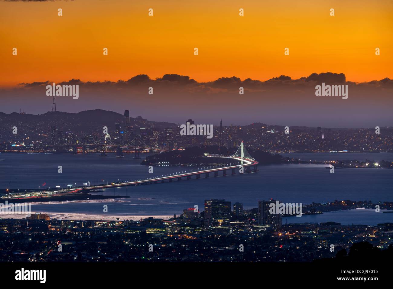Salesforce tower sunset hi-res stock photography and images - Alamy