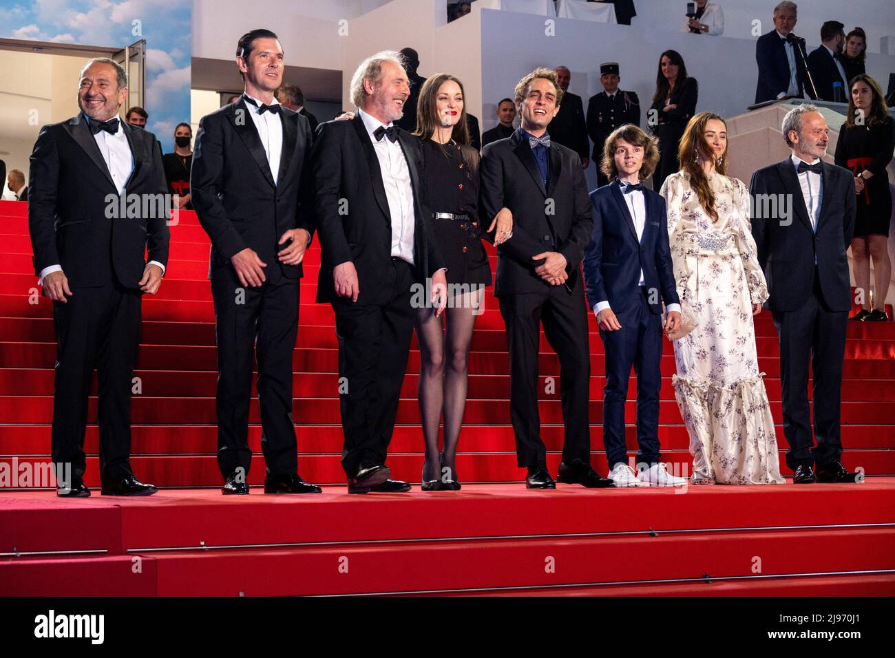 Cannes, France. 20th May, 2022. L-R : Patrick Timsit, Melvil Poupaud ...