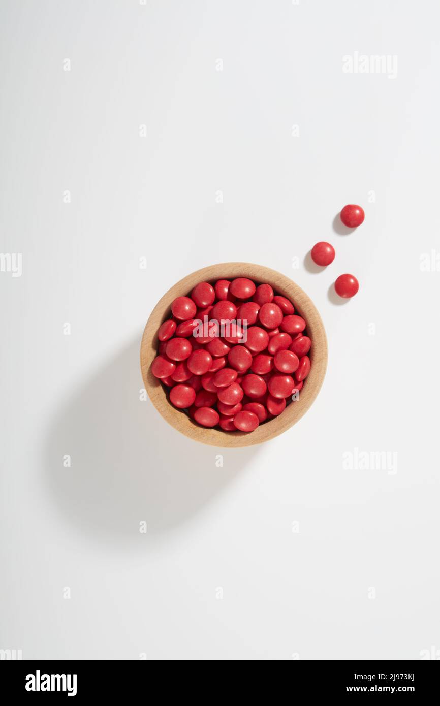 Red chocolate candy hi-res stock photography and images - Alamy