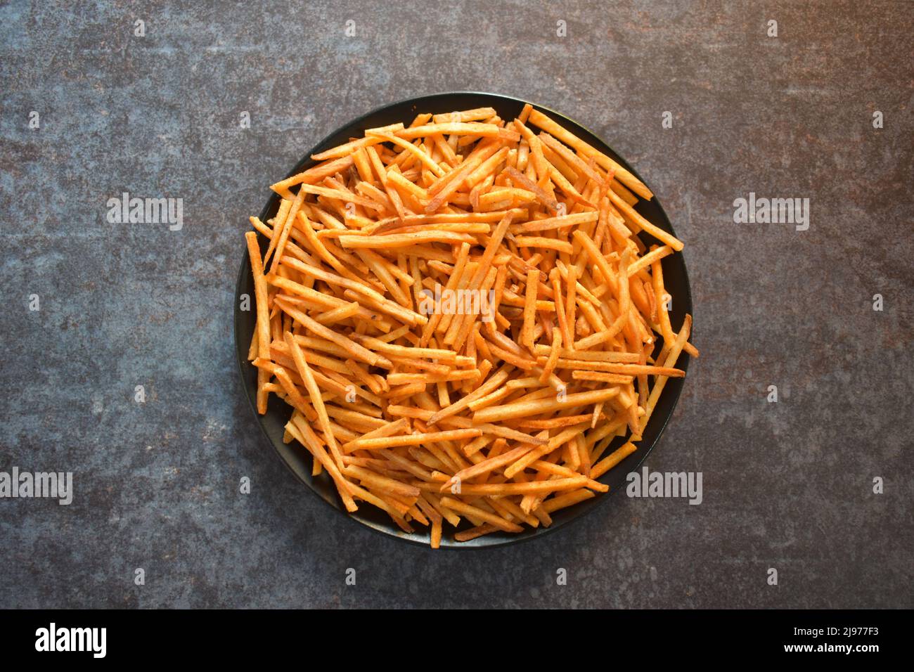 Deep fried Tapioca chips snack food Stock Photo - Alamy