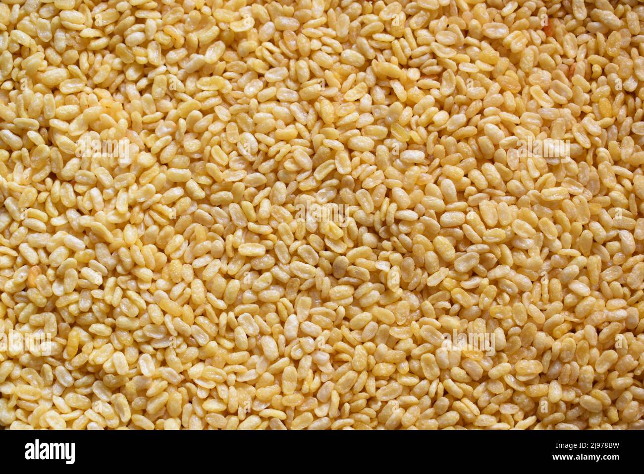 Moong dal namkeen hi-res stock photography and images - Alamy