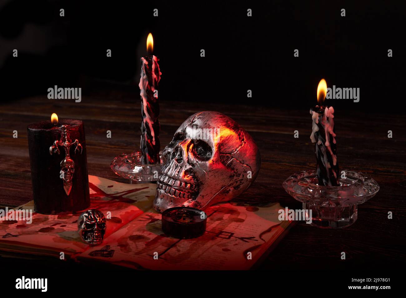 Witchcraft ritual blood pentagram hi-res stock photography and images ...