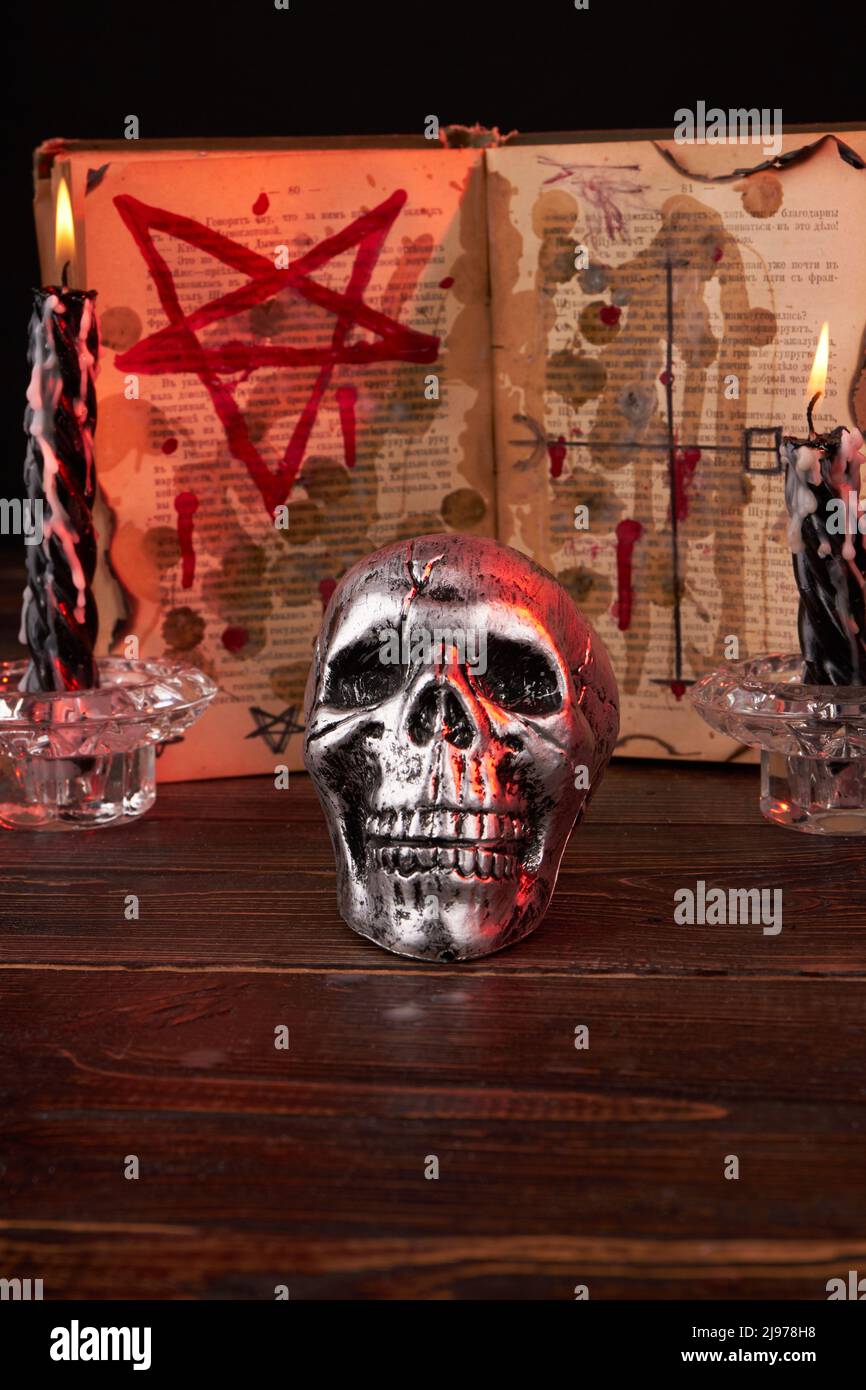 Witchcraft ritual blood pentagram hi-res stock photography and images ...