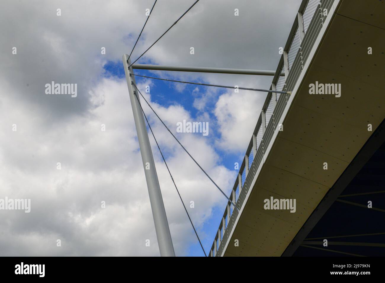 Cambridge , Uk 08-May-2022, New Cycle / pedestrian bridge over main ...