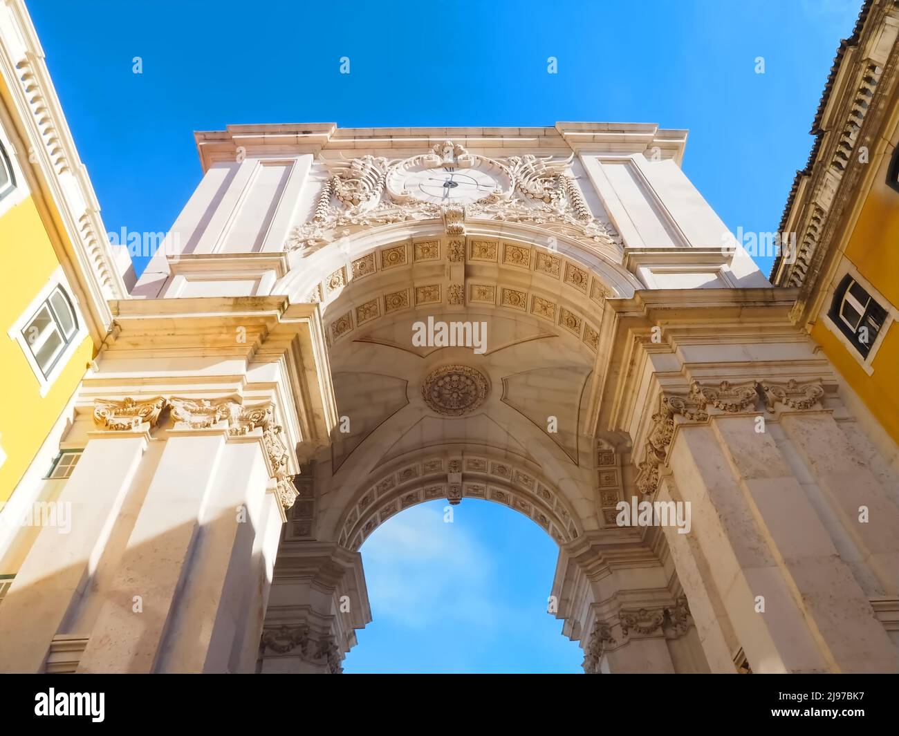 Rua Augusta arch in Lisbon in Portugal Stock Photo - Alamy