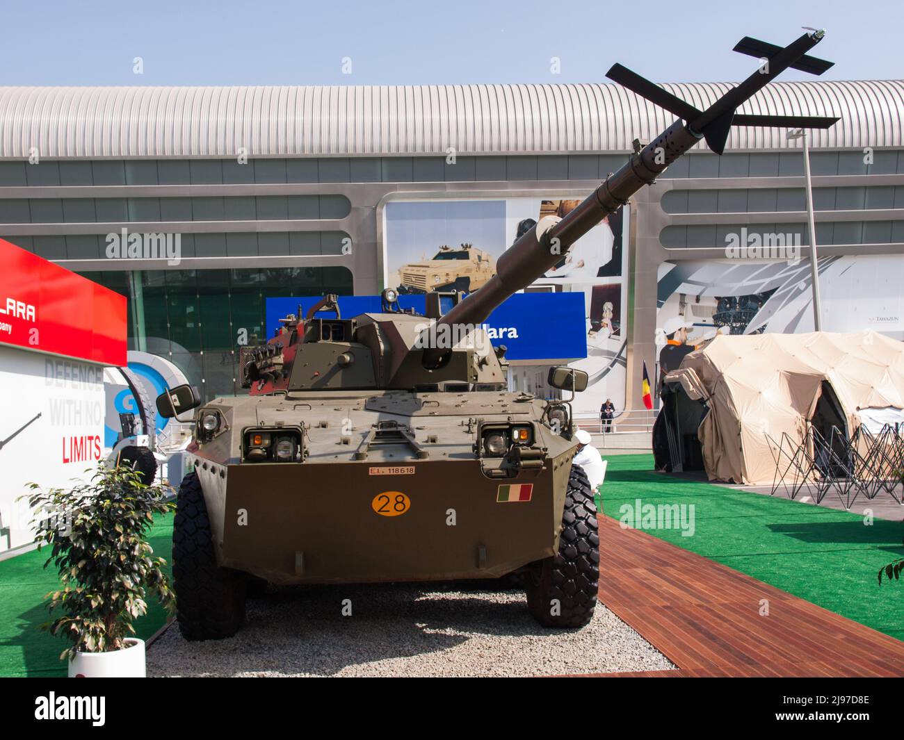 Drone defence tank hi-res stock photography and images - Alamy