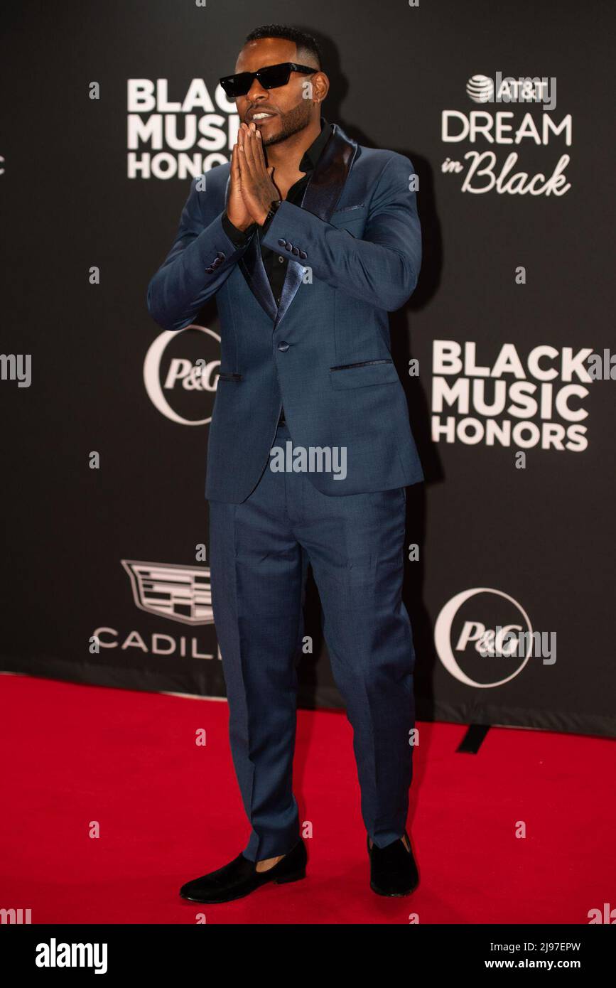 Singer / Songwriter / Producer Eric Bellinger arrives on the Red Carpet ...