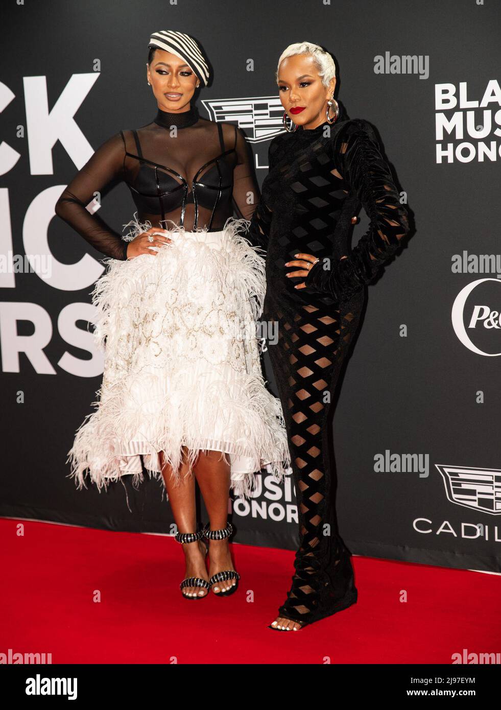 Letoya luckett performing hi-res stock photography and images - Alamy