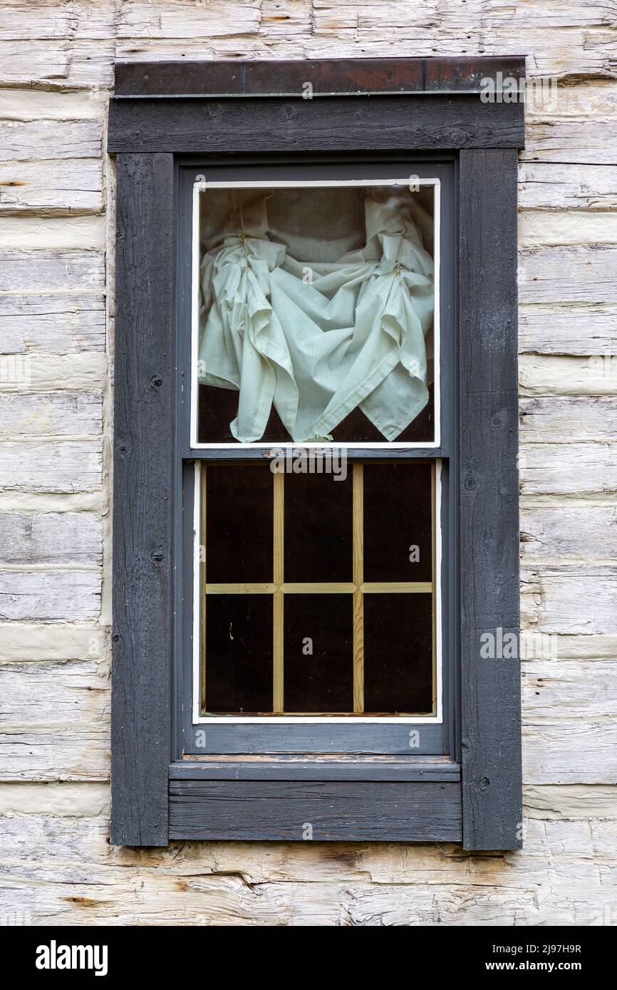 A window in an old cabin Stock Photo - Alamy
