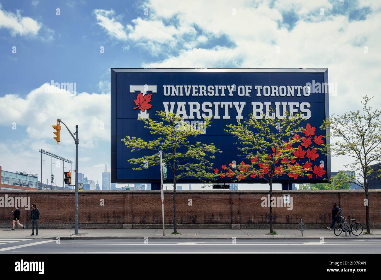 Toronto billboard hi-res stock photography and images - Alamy