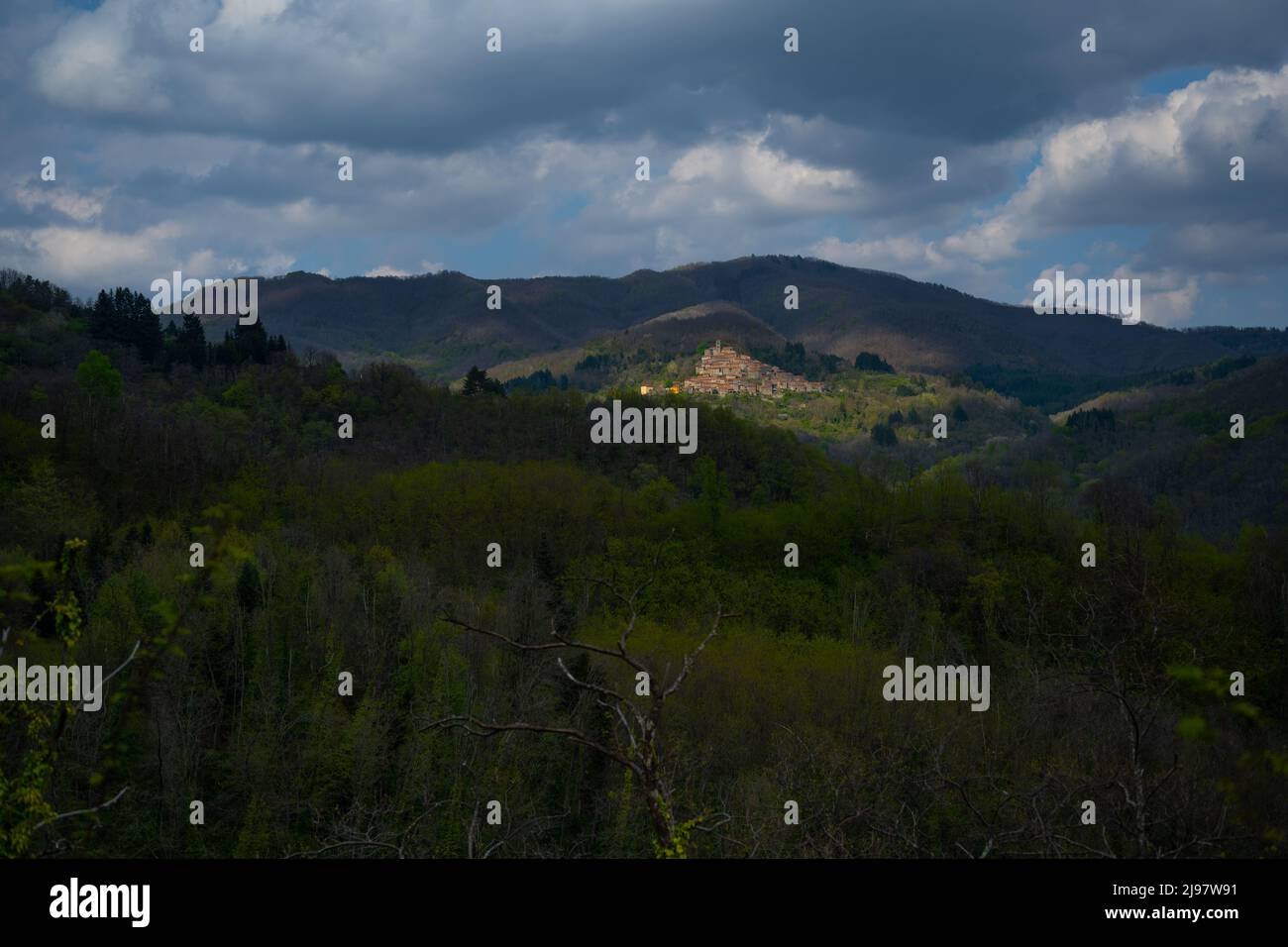 Pontito, a village in 'Svizzera Pesciatina' a region north of Pescia in ...