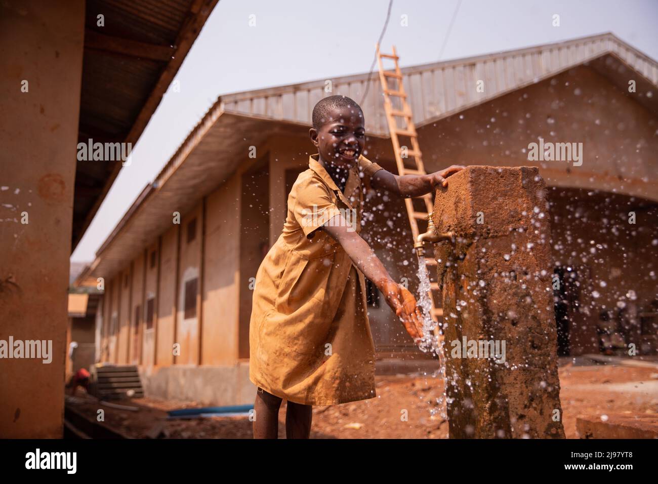 Drink water african play hi-res stock photography and images - Alamy