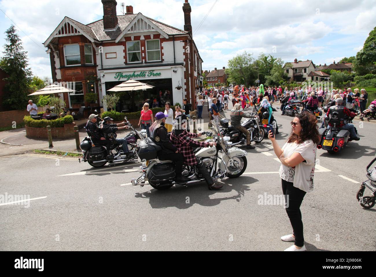 Walton on the Hill, Surrey, UK. 21st May, 2022. The Village Pageant ...