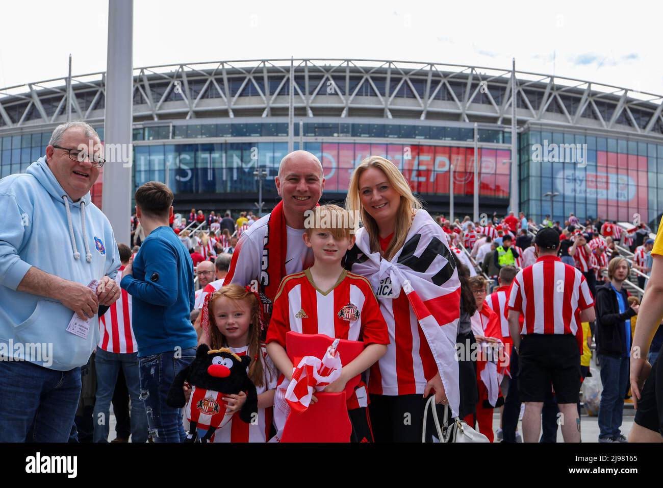 Sunderland promotion hi-res stock photography and images - Alamy