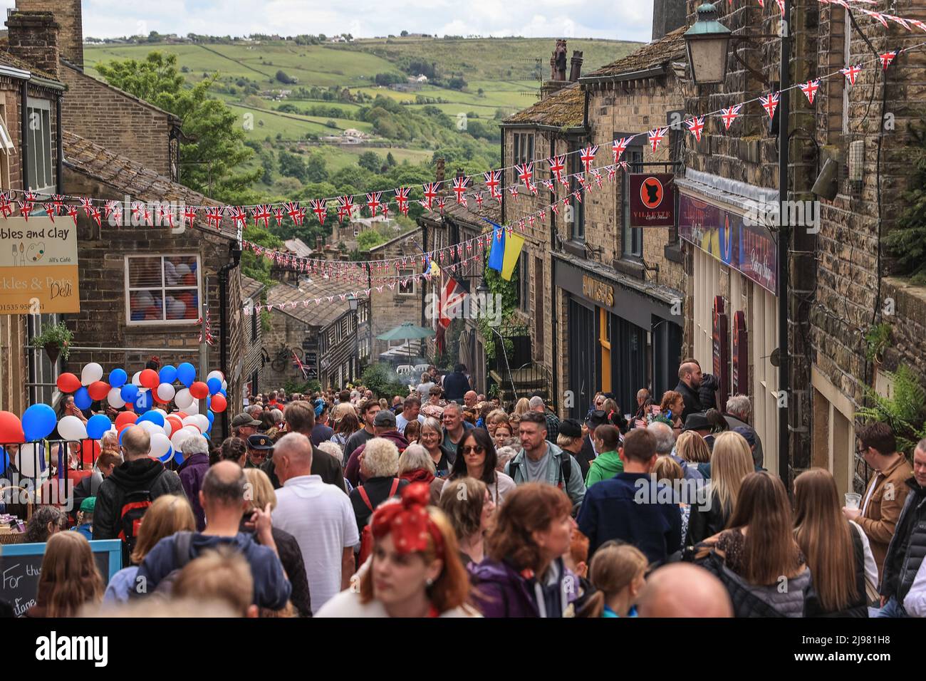 1940s weekend in haworth hi-res stock photography and images - Alamy