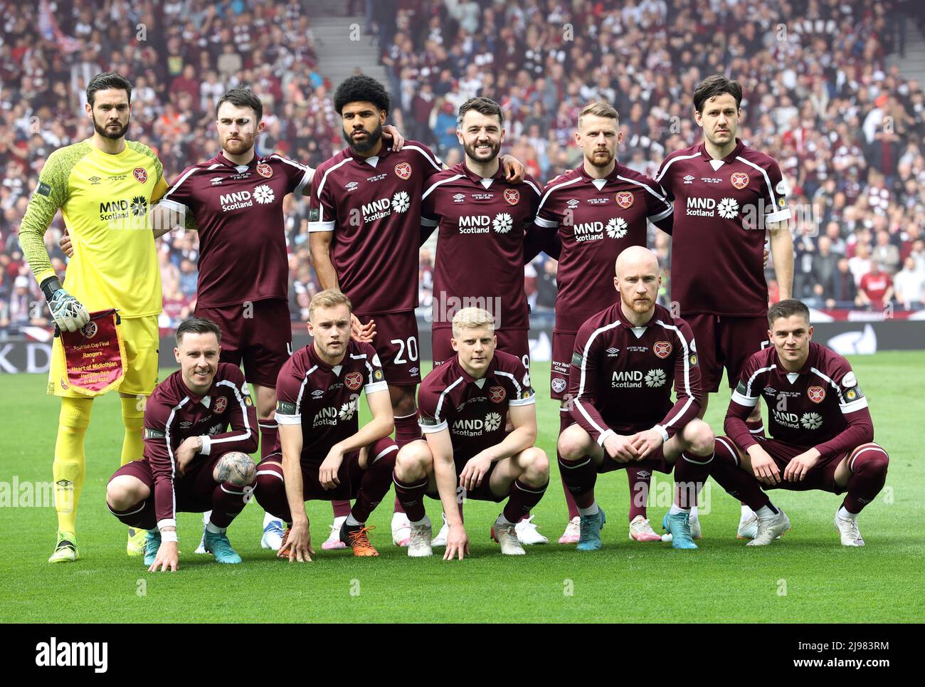 Hearts goalkeeper Craig Gordon (left) lines up with his team-mates ...