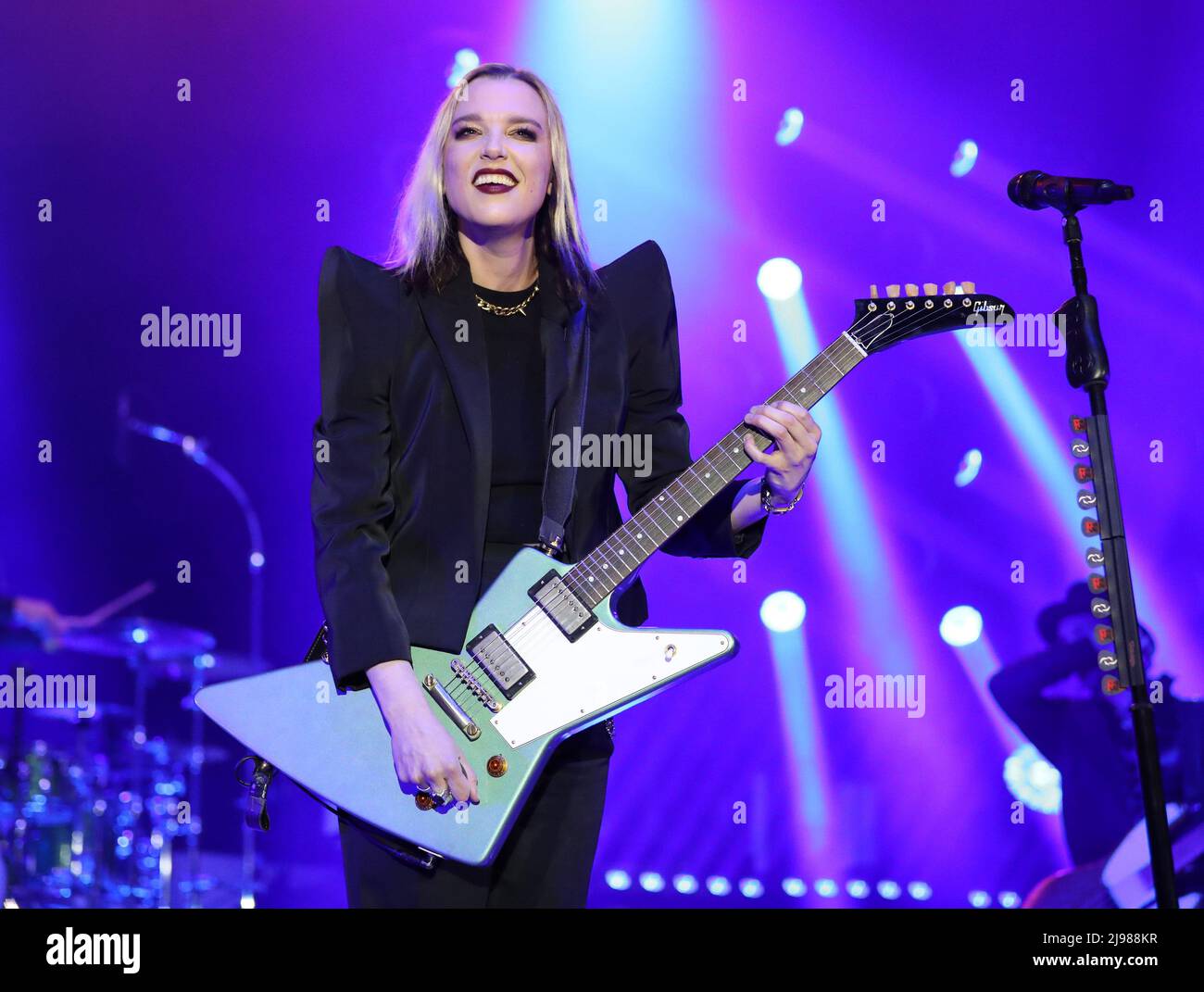 Halestorm Lzzy Hale 2022