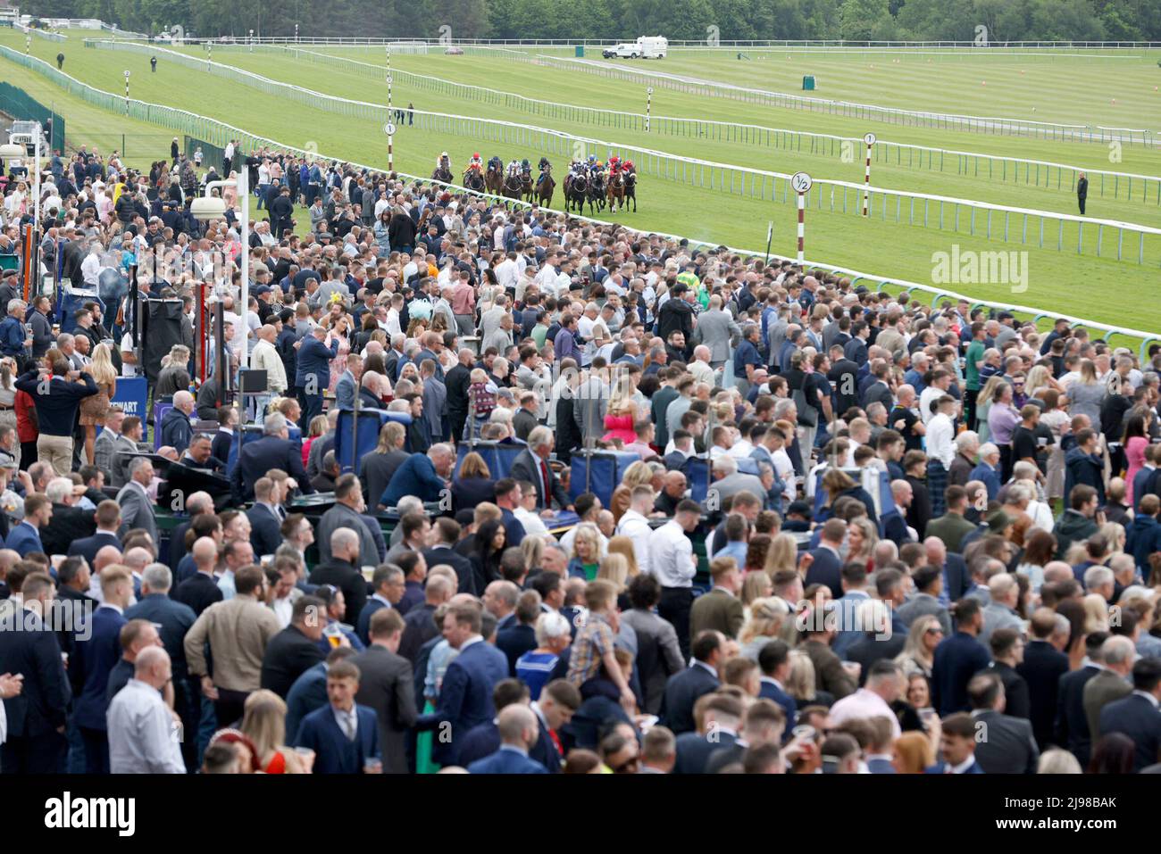 Haydock racecourse 2022 hi-res stock photography and images - Alamy