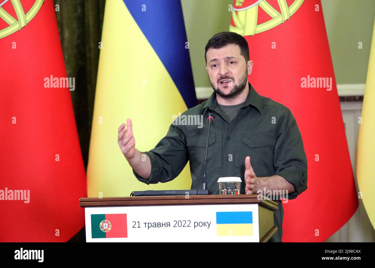 Volodymyr zelensky 2022 costa hi-res stock photography and images - Alamy