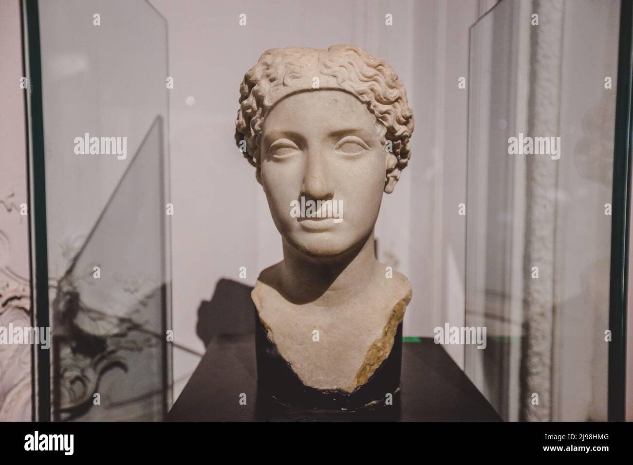 Ancient Exhibits in the Alexandria National Museum - Marble and Stone ...