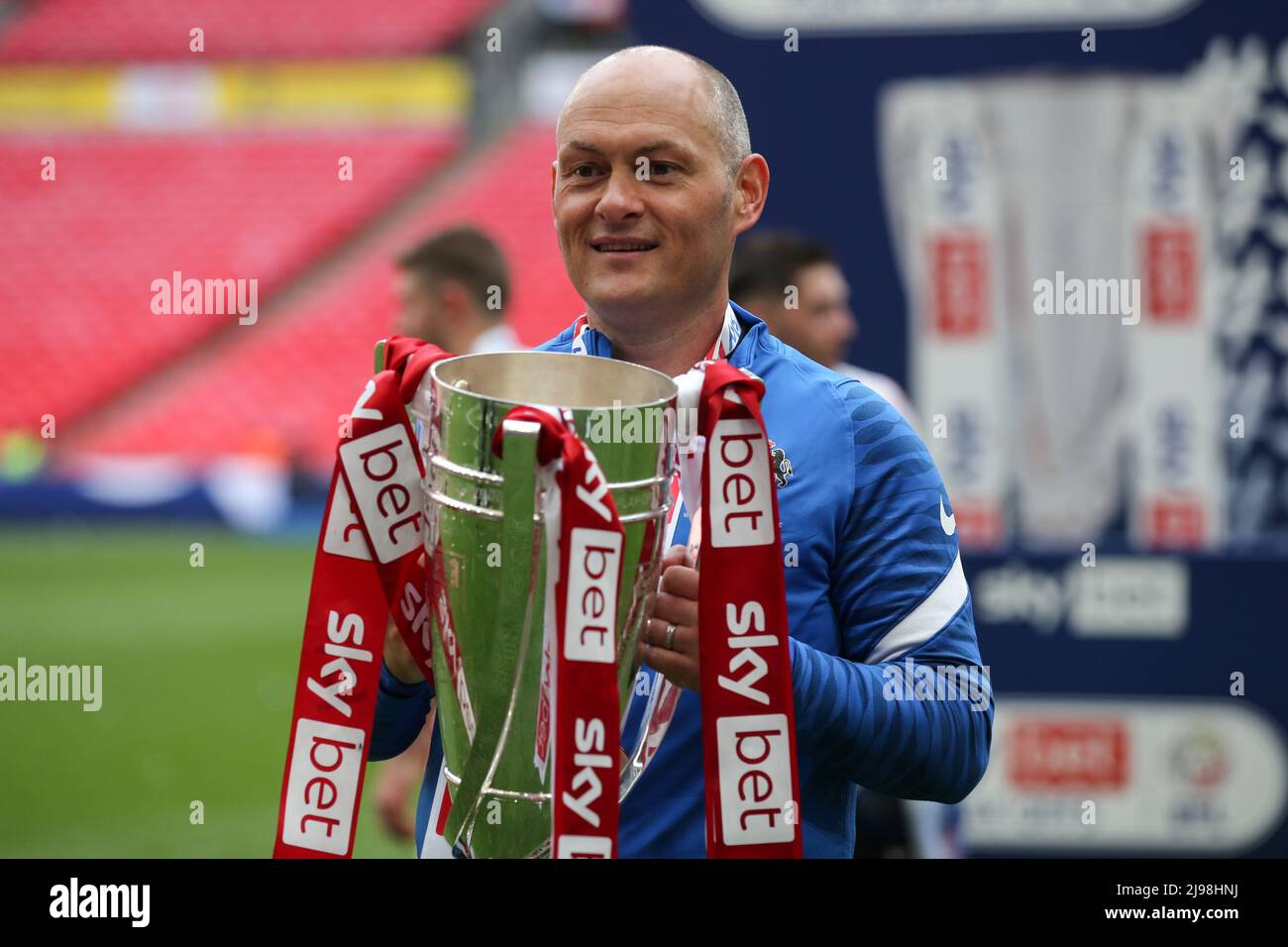 Alex neil sunderland wycombe hi-res stock photography and images - Alamy