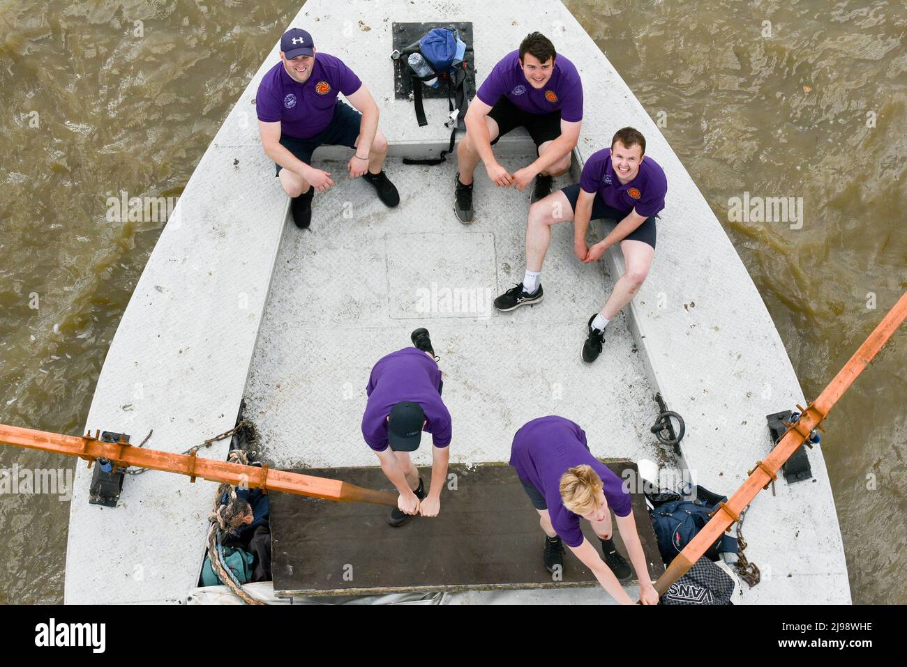 Millenium Bridge, London, UK. 21st May 2022. Crews take part in the ...