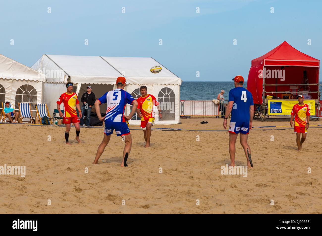Sandbaggers marathon beach touch rugby team hi-res stock photography ...