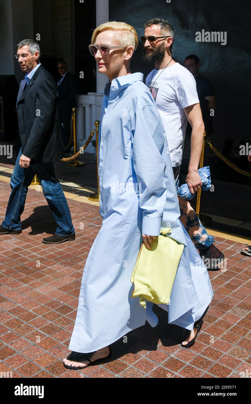 Tilda Swinton Street Style