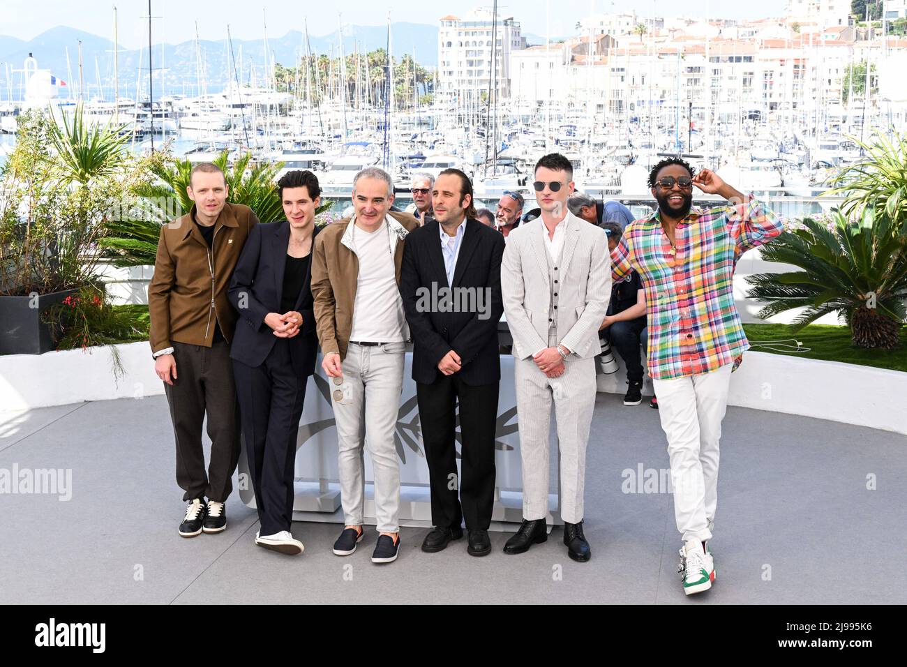 Antoine Reinartz , Vincent Lacoste , Olivier Assayas , Vincent Macaigne ...