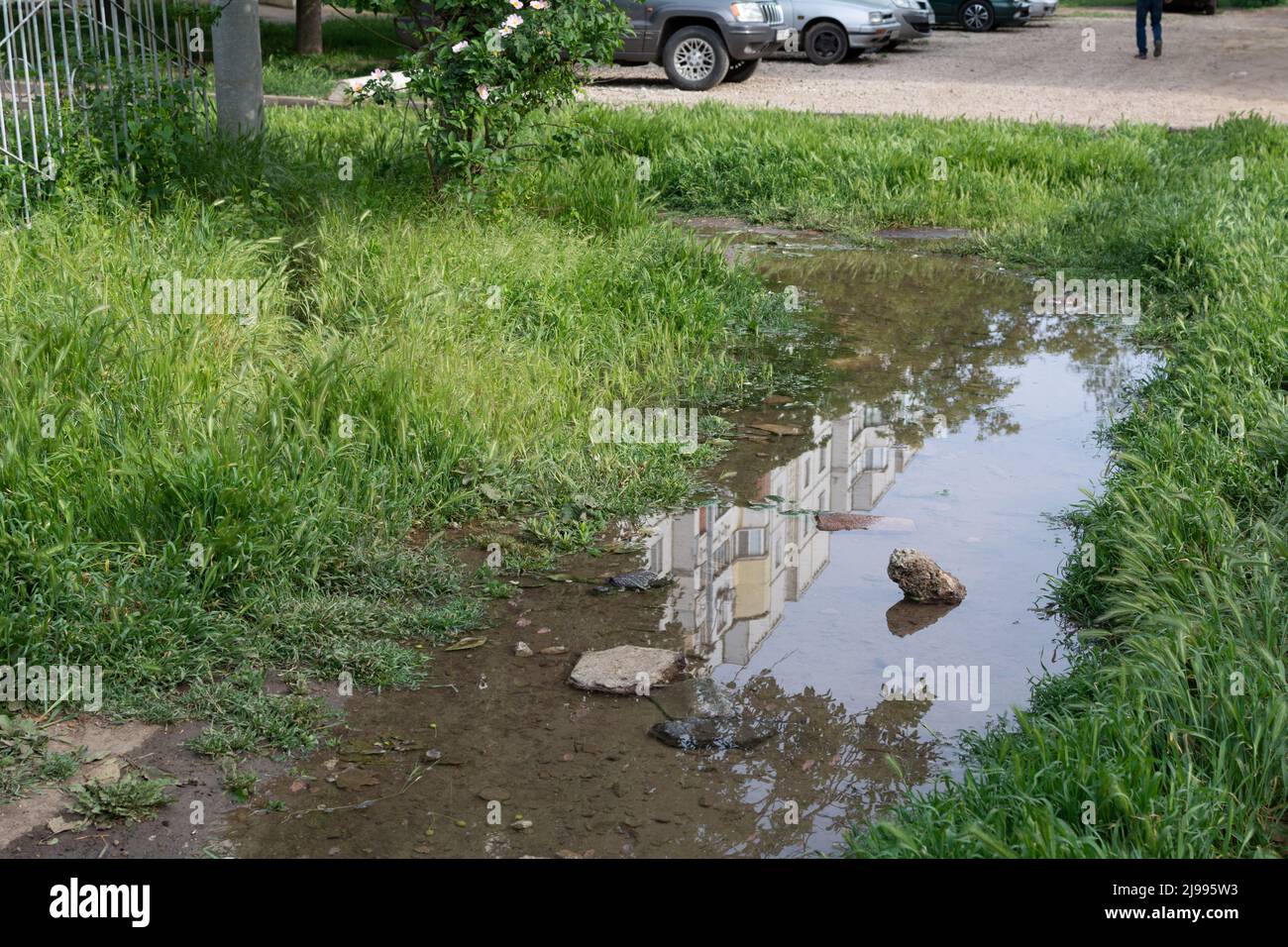 Water breakthrough sewer. Breakthrough of water in the heating main ...