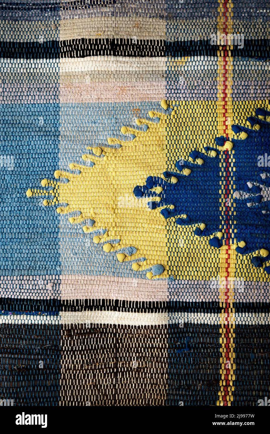 textile background the arrow pattern on carpet weaving Stock Photo - Alamy