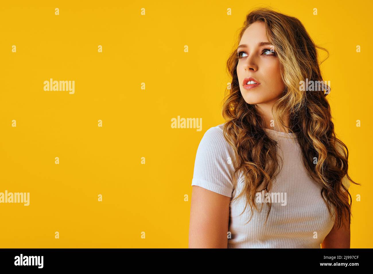 Side profile female fashion model hi-res stock photography and images ...