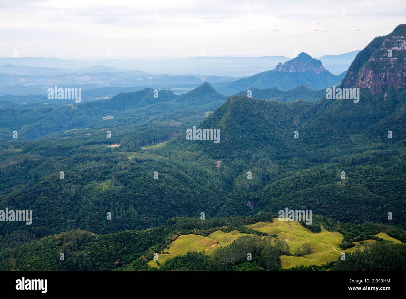 Piramide viewpoint, Serra do Rio do Rastro road is a popular tourist ...