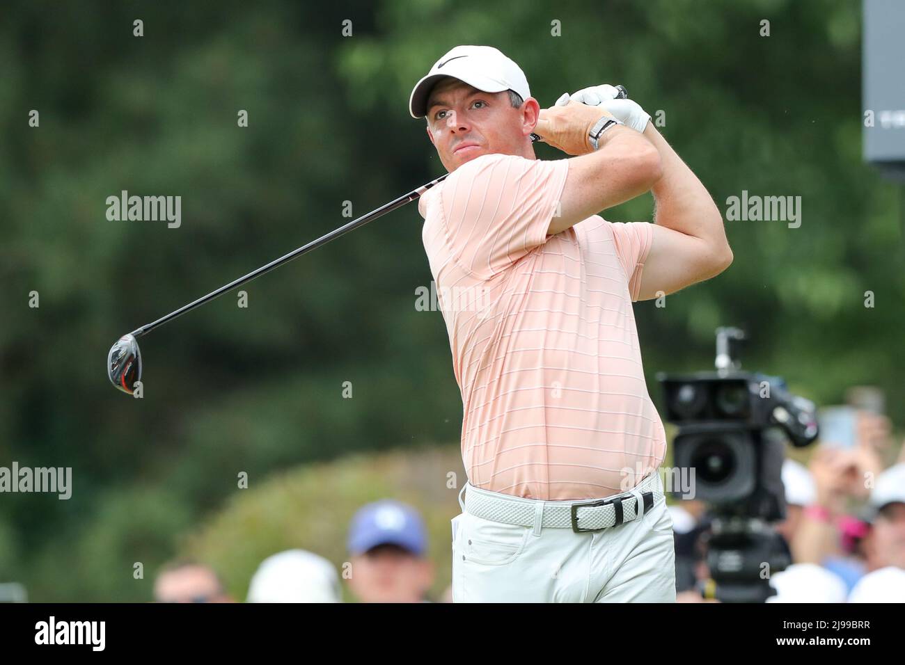 Tulsa, OK, USA. 20th May, 2022. Rory McIlroy hits his tee shot at the ...