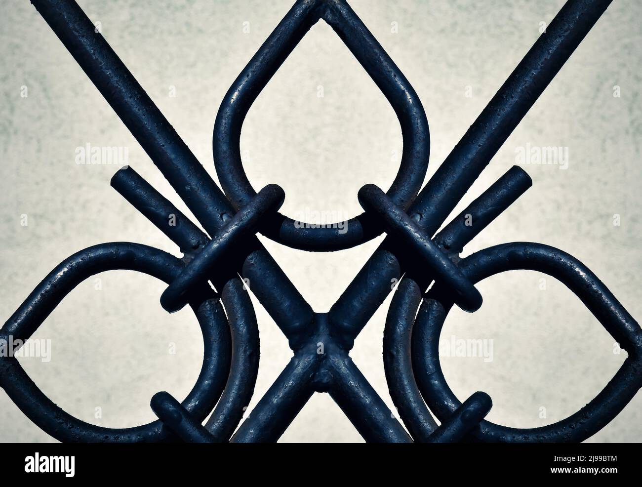 Ornamental iron gates hi-res stock photography and images - Alamy