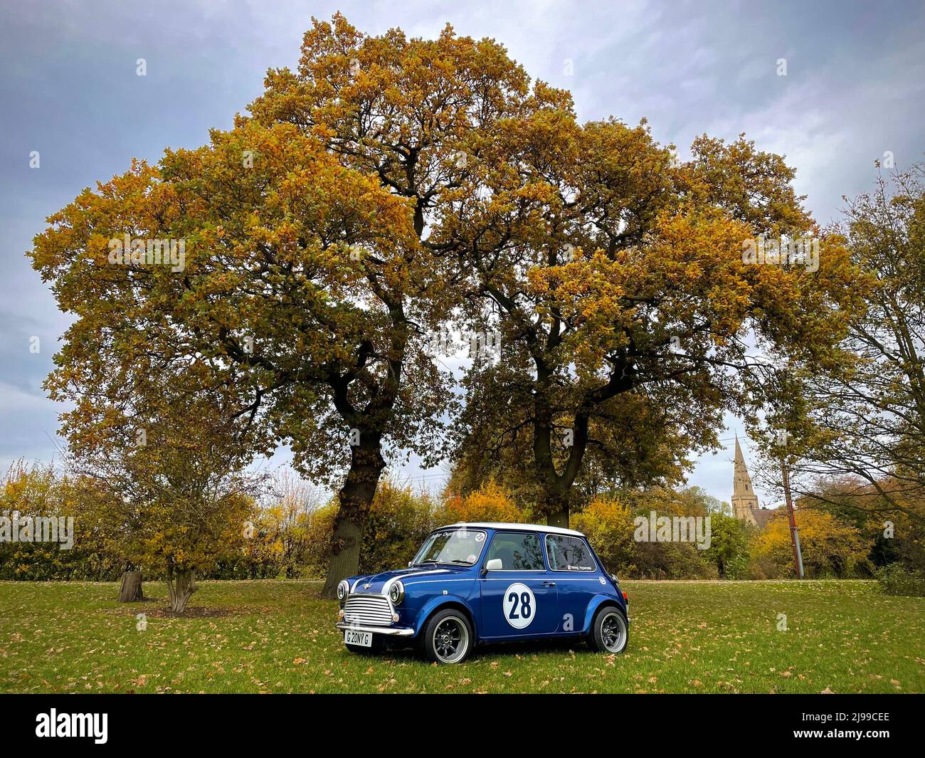 Old mini cooper hi-res stock photography and images - Alamy