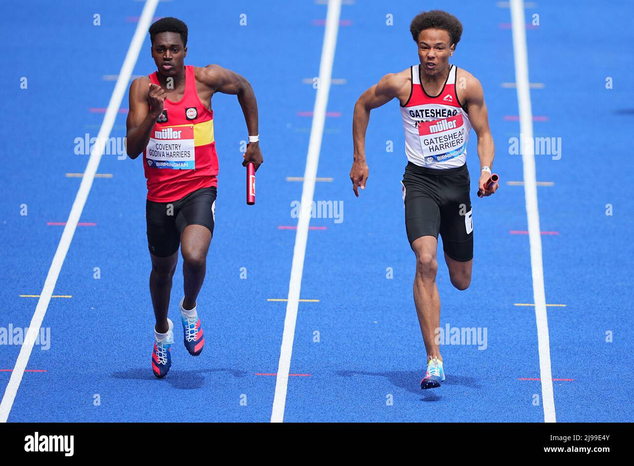 Runners for Gateshead Harriers and Coventry Godiva Harriers race to the ...