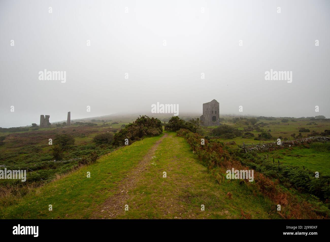 Pumping shaft hi-res stock photography and images - Alamy