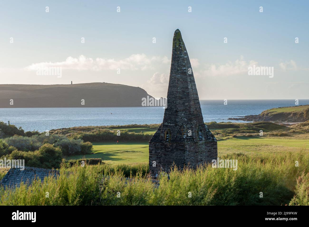 St. Enodoc Church, with its crooked spire Stock Photo - Alamy