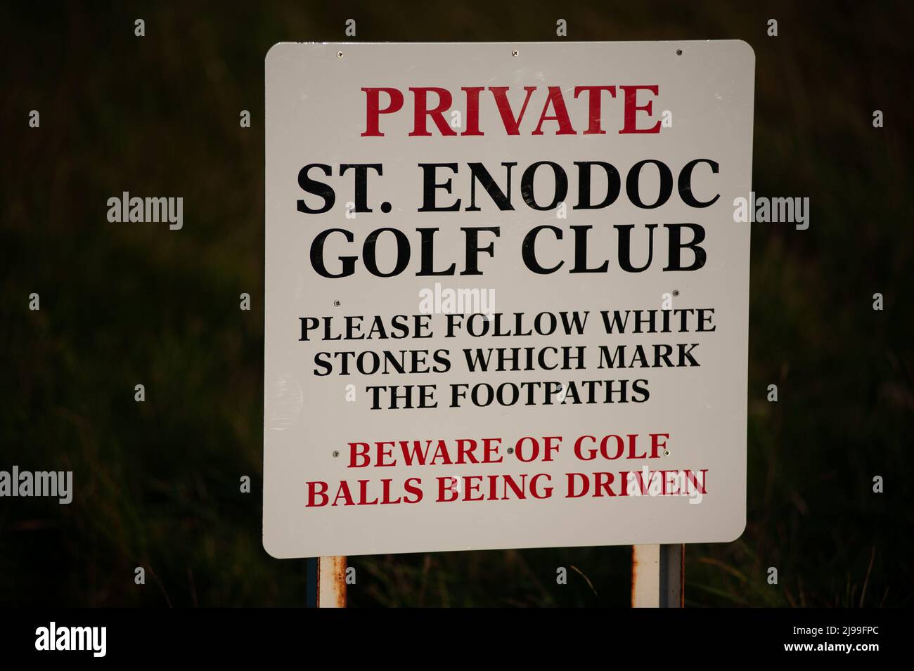 Golf course warning sign hi-res stock photography and images - Alamy
