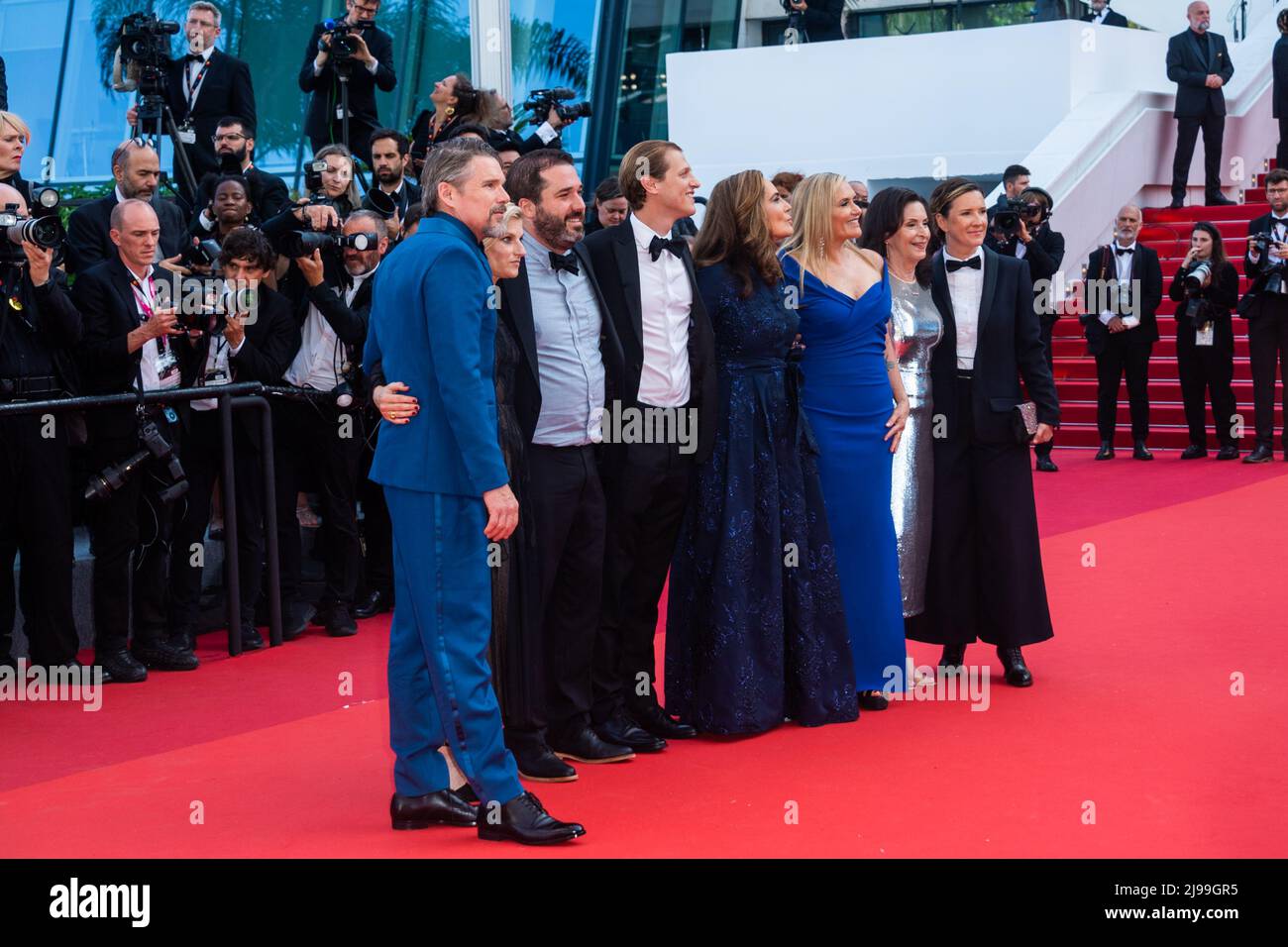 Ethan Hawke , Ryan Hawke , Guest , Peter Elkind , Amy Entelis , Guest ...
