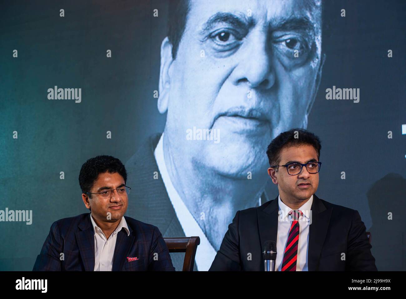 (L to R) Aakash Chaudhry Managing Director and Co-Promoter at Aakash ...