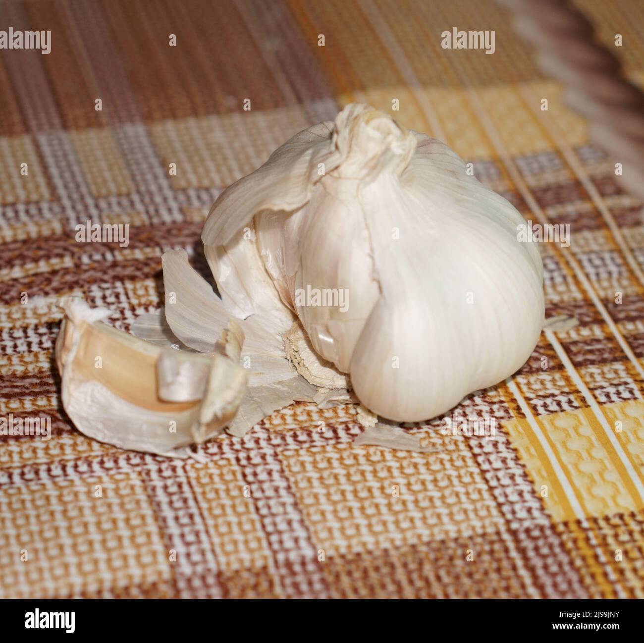 Food ingredient macro garlic in hi-res stock photography and images - Alamy