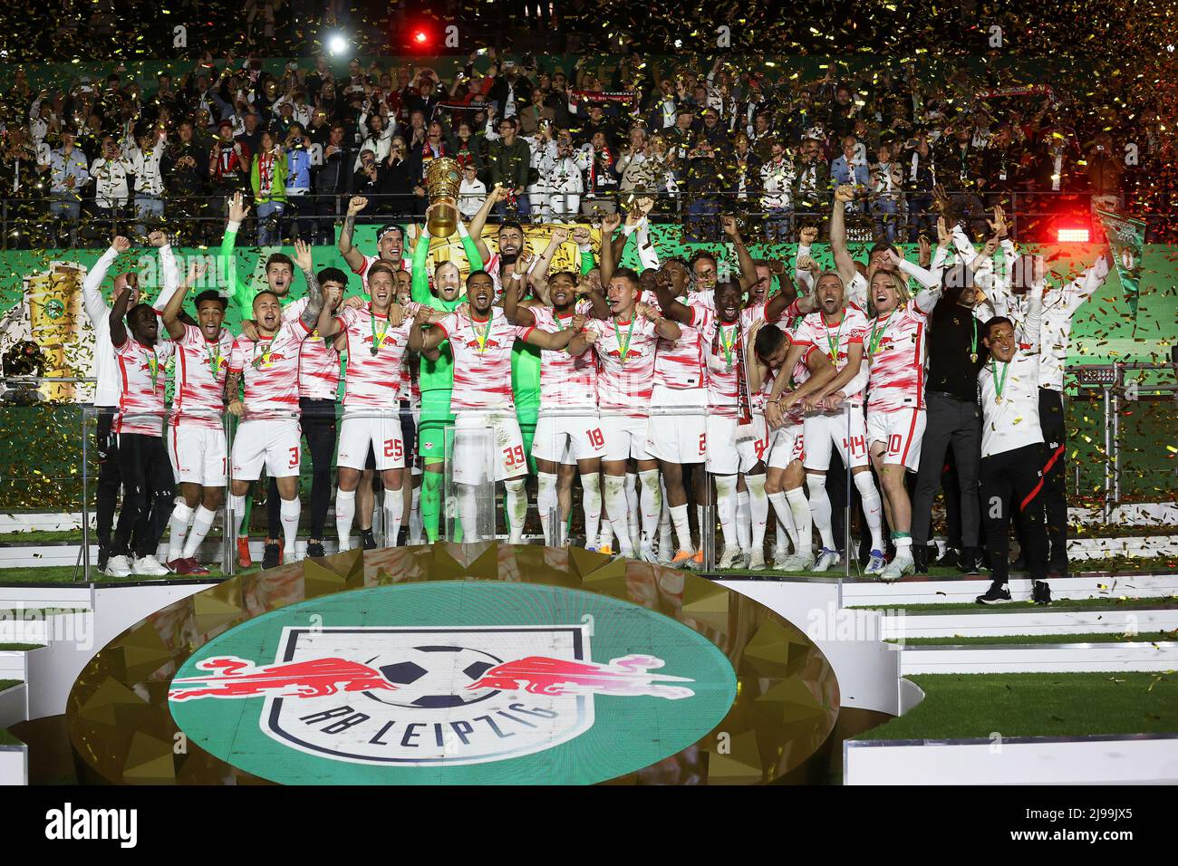 Pitchball sport hi-res stock photography and images - Alamy