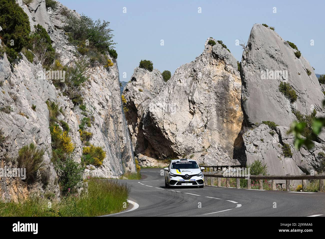 36 MAGNOU Patrick, VILLANOVA Anthony, Renault Clio RS Line, action during the Rallye Antibes ...