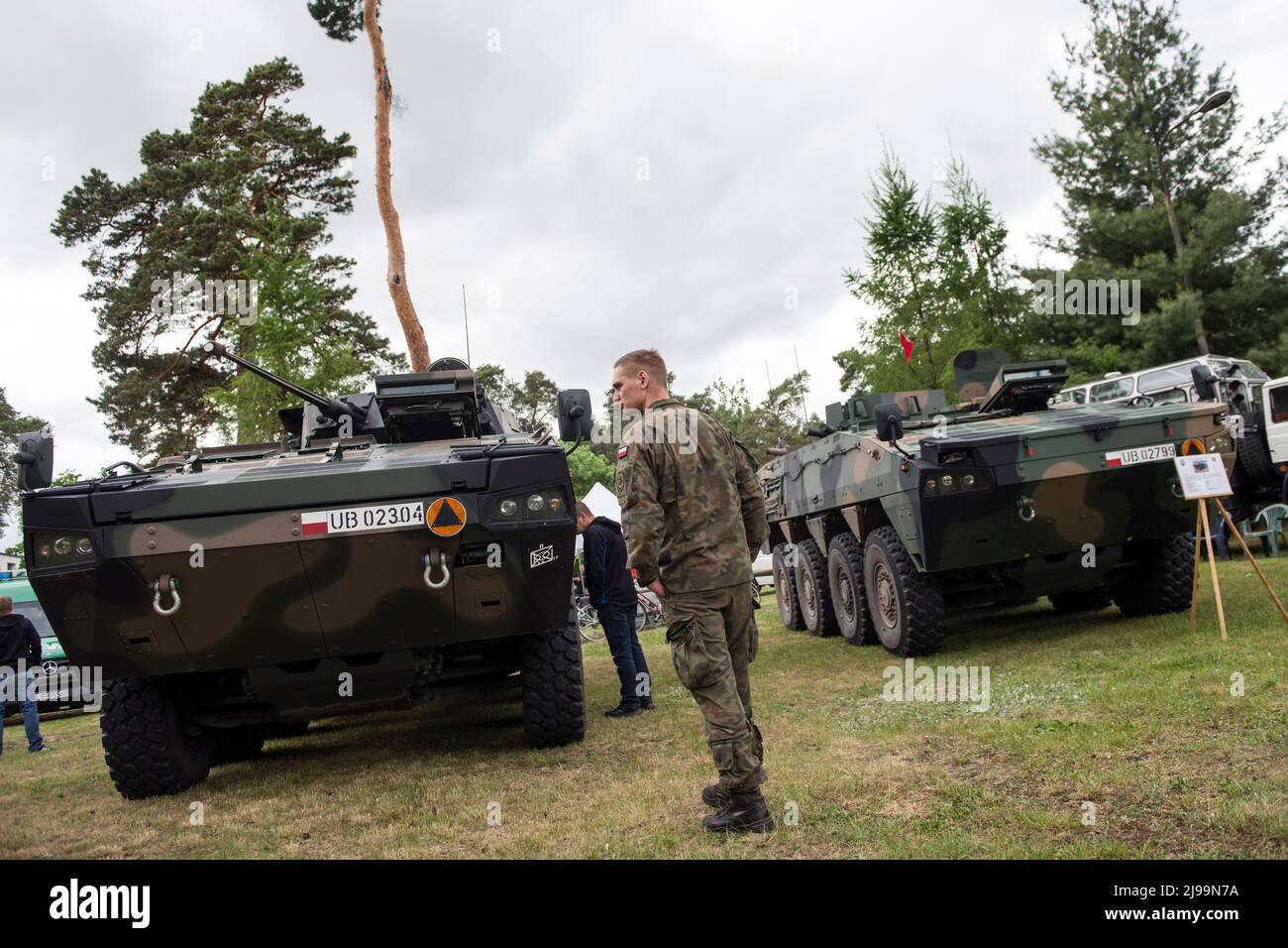 Voluntary general military service hi-res stock photography and images ...