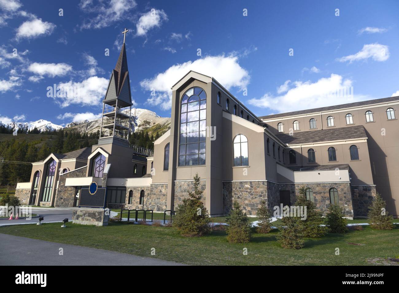 Modern catholic church exterior hi-res stock photography and images - Alamy