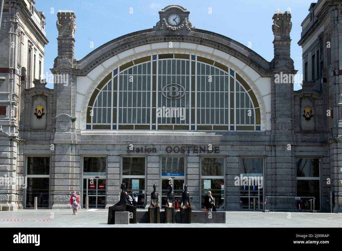 Oostende railway station, Ostend, West Flanders, Belgium Stock Photo ...