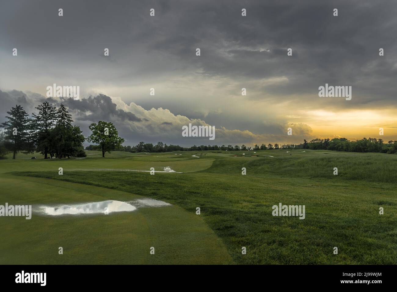 Extreme weather patterns hi-res stock photography and images - Alamy
