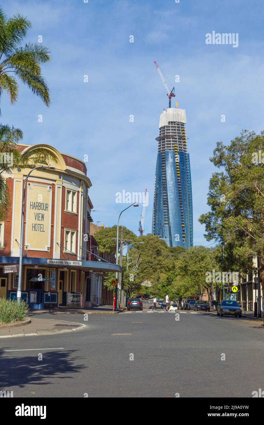 Lower Fort Street, at its intersection with George and Cumberland ...